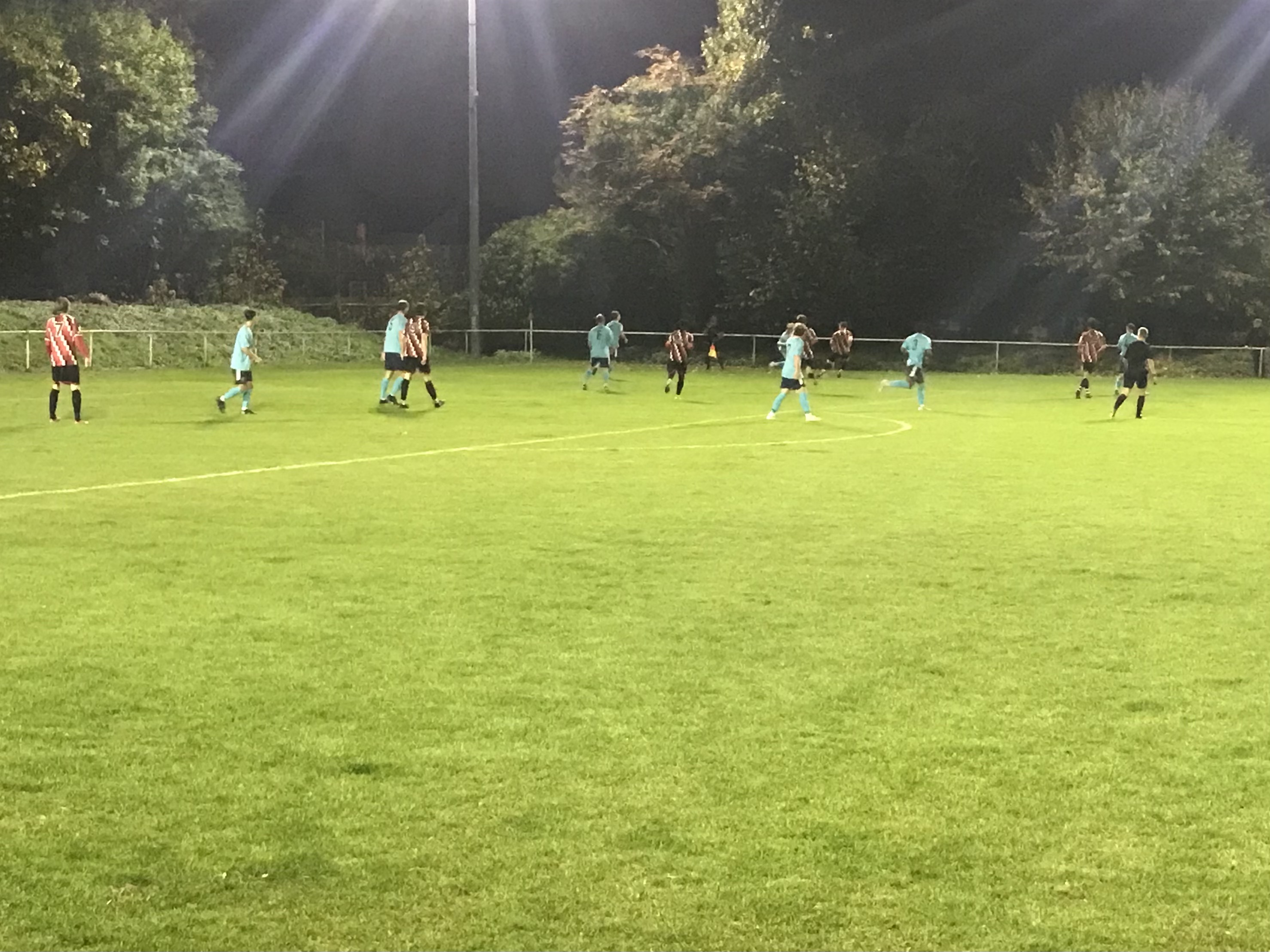 Clapton Community FC 4-2 Rayleigh Town FC: (My match report from The ...