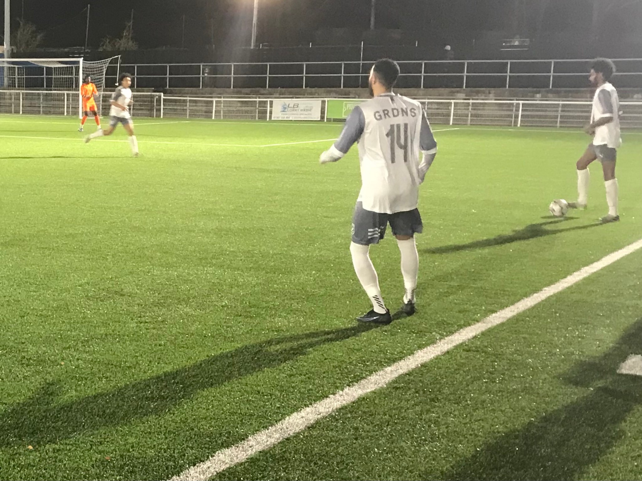 Lymore Gardens FC 2-1 Rayleigh Town FC: (My match report from The ...